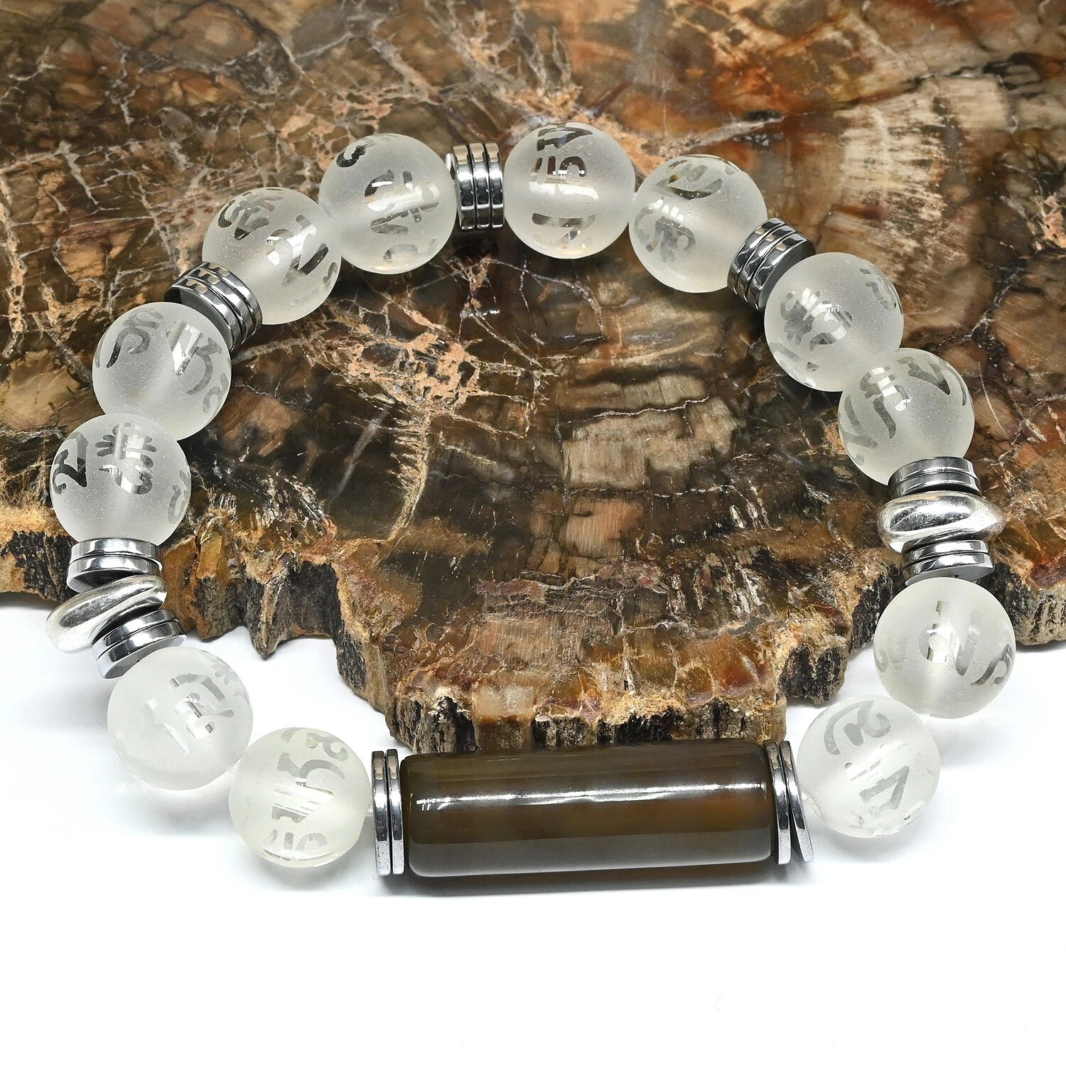 Браслет с молитвой Ом Мани шарик 12мм, 18см .