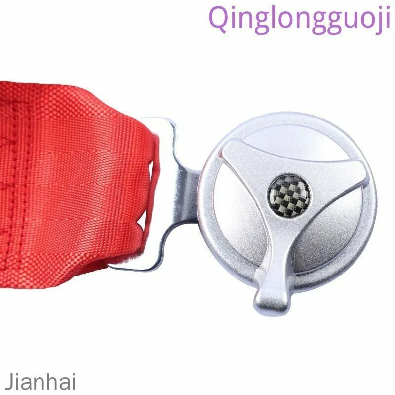 Четырехточечные ремни безопасности