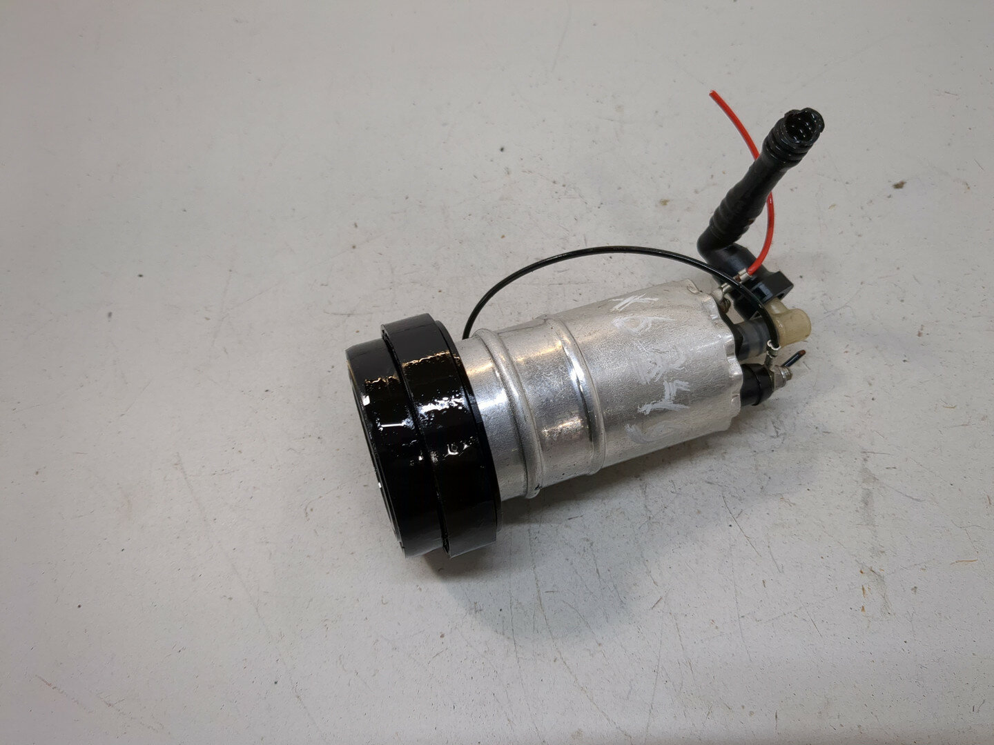 Насос топливный электрический Mercedes S W221 Б/У