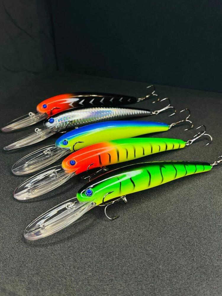 Набор воблеров Bomber для троллинга из 5 шт. Заглубление до 5м. (11,4см, 20гр.) на дорожку и в заброс. Для рыбалки, снасть приманка для спиннинга.