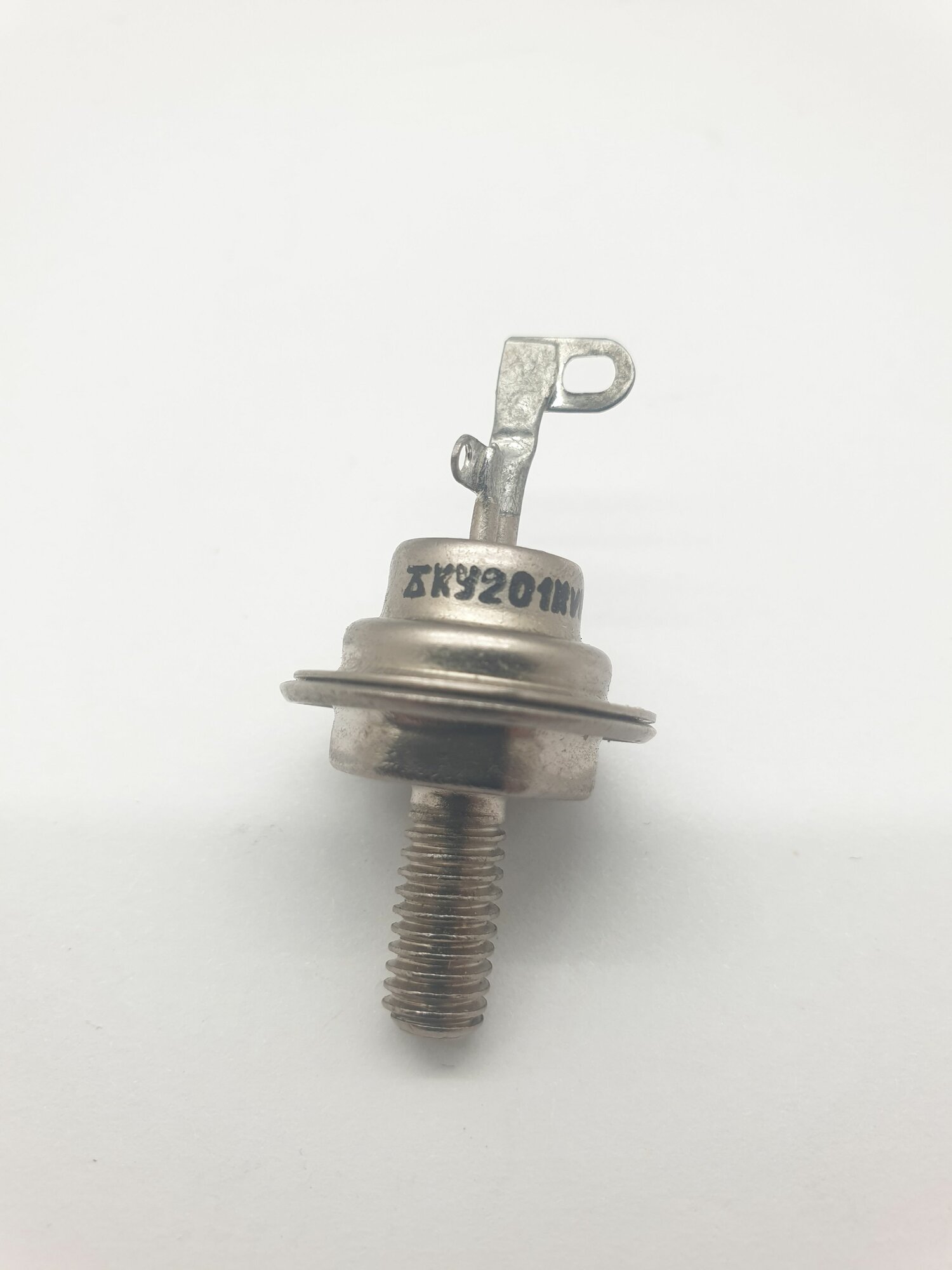 Тиристор штыревой, КУ201И, 2А (Активные электронные компоненты)