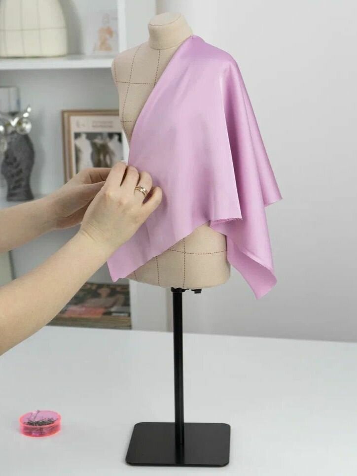 Масштабный манекен Бетти, комплект Принт, размер 1:2 (42), цвет бежевый.