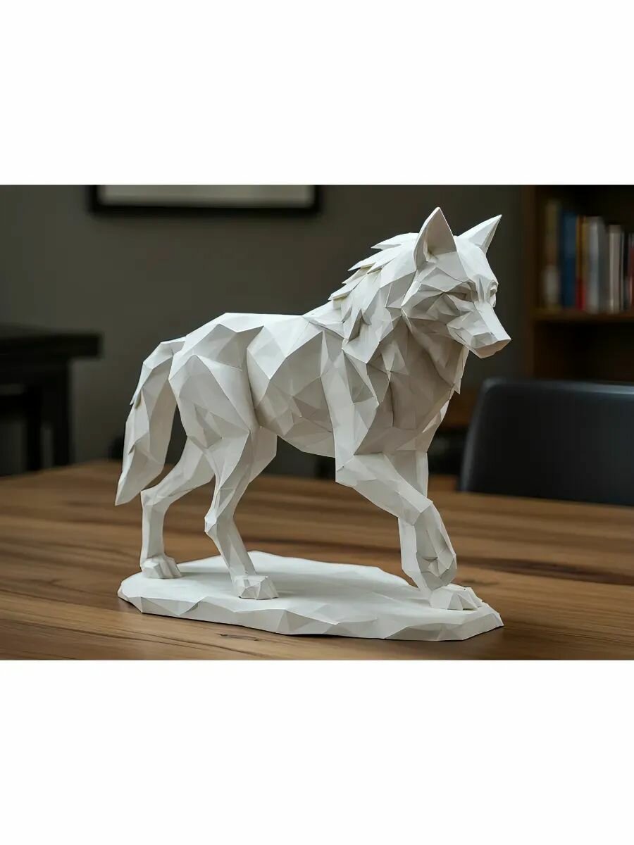 Скульптура "Геометрический Волк" 3D печать из пластика