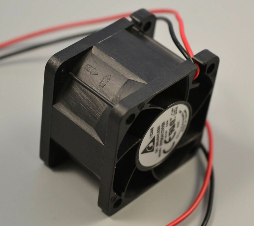 Вентилятор Delta Electronics FFB0412VHN 12V 40x28 — фото 1