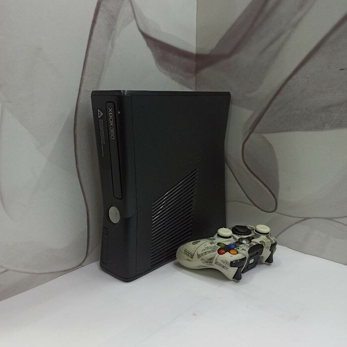 Игровая приставка Microsoft Xbox 360 S 500 Gb