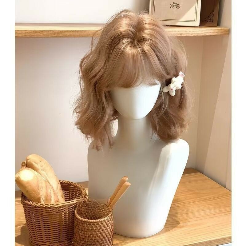 Женская корейская короткая кудрявая парика в шампань-золотом с сеткой для естественного полного покрытия головы