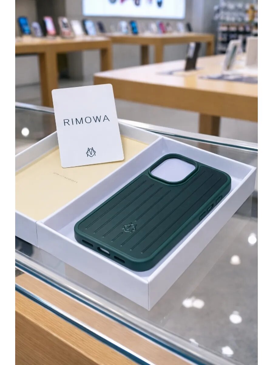 Чехол Rimowa для iPhone 17 зеленый металл