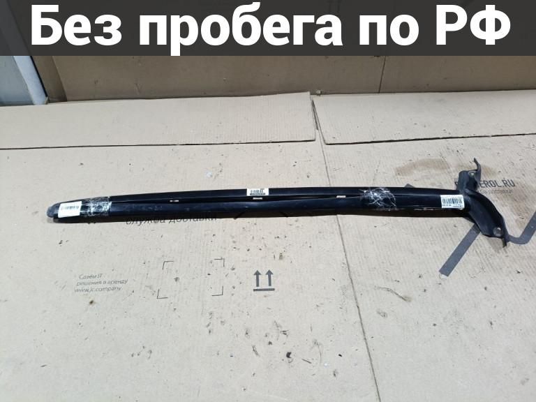 Молдинг стекла с пробегом Toyota Kluger V ACU25W