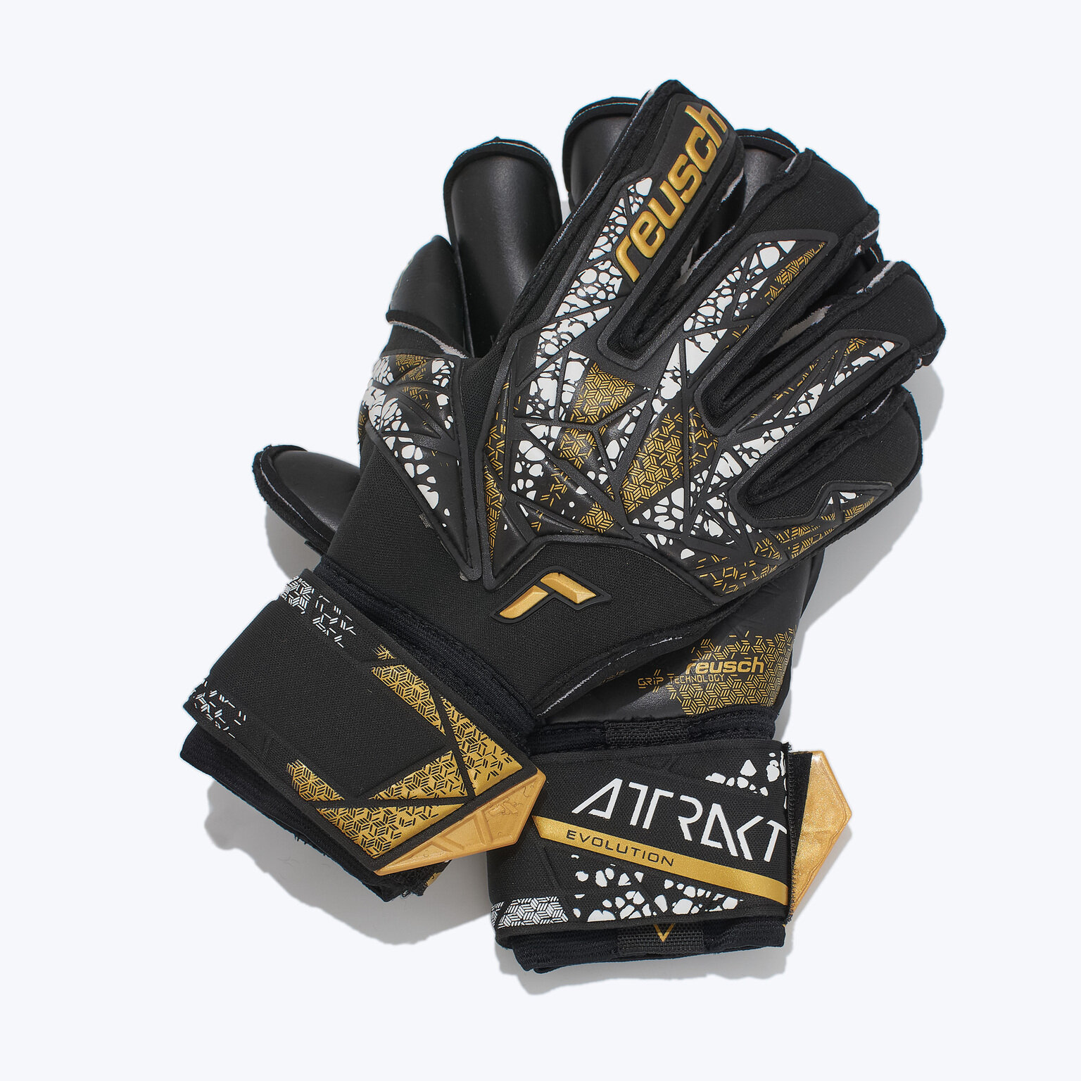 Перчатки вратарские Reusch Attrakt Gold x Evolution Cut Finger Support 5470950-7740, размер 10 (10 Размер ), Черный