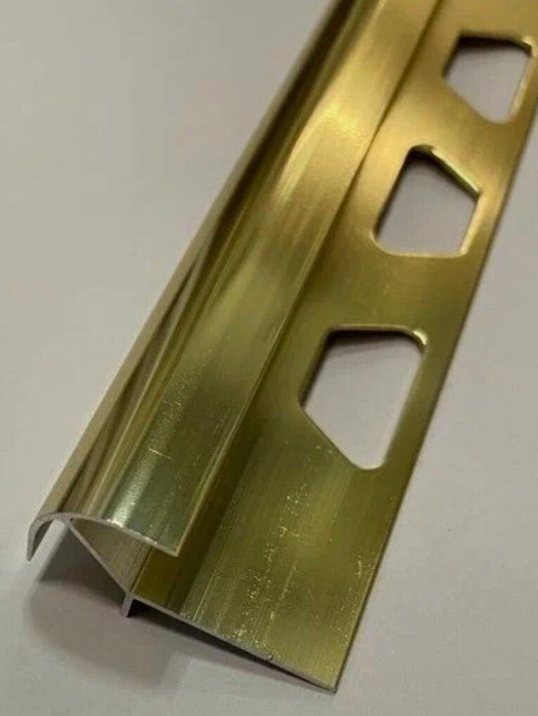 Алюминиевый профиль под плитку Золото глянец для внешних углов 12х12 мм, Анодированный 2700 мм -1 шт