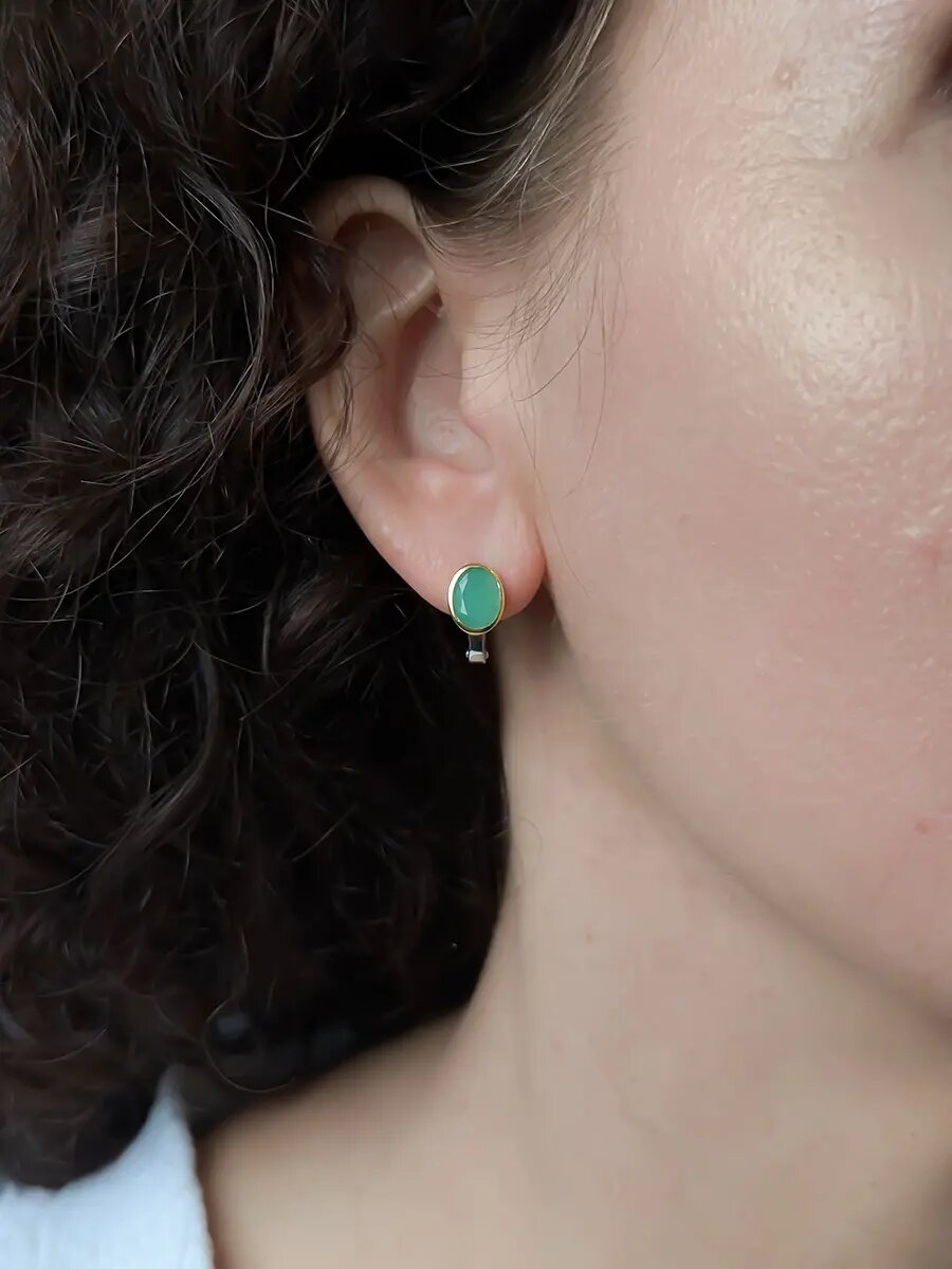 Серьги, серебро, 925 проба, золочение, родирование, изумруд