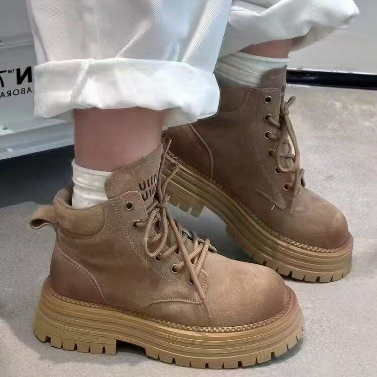 Зимние ботинки из матовой кожи, желтые, британский стиль, ботинки Мартин, женские ботинки, осень-зима 2025, новые, популярные, с толстой подошвой, короткие ботинки