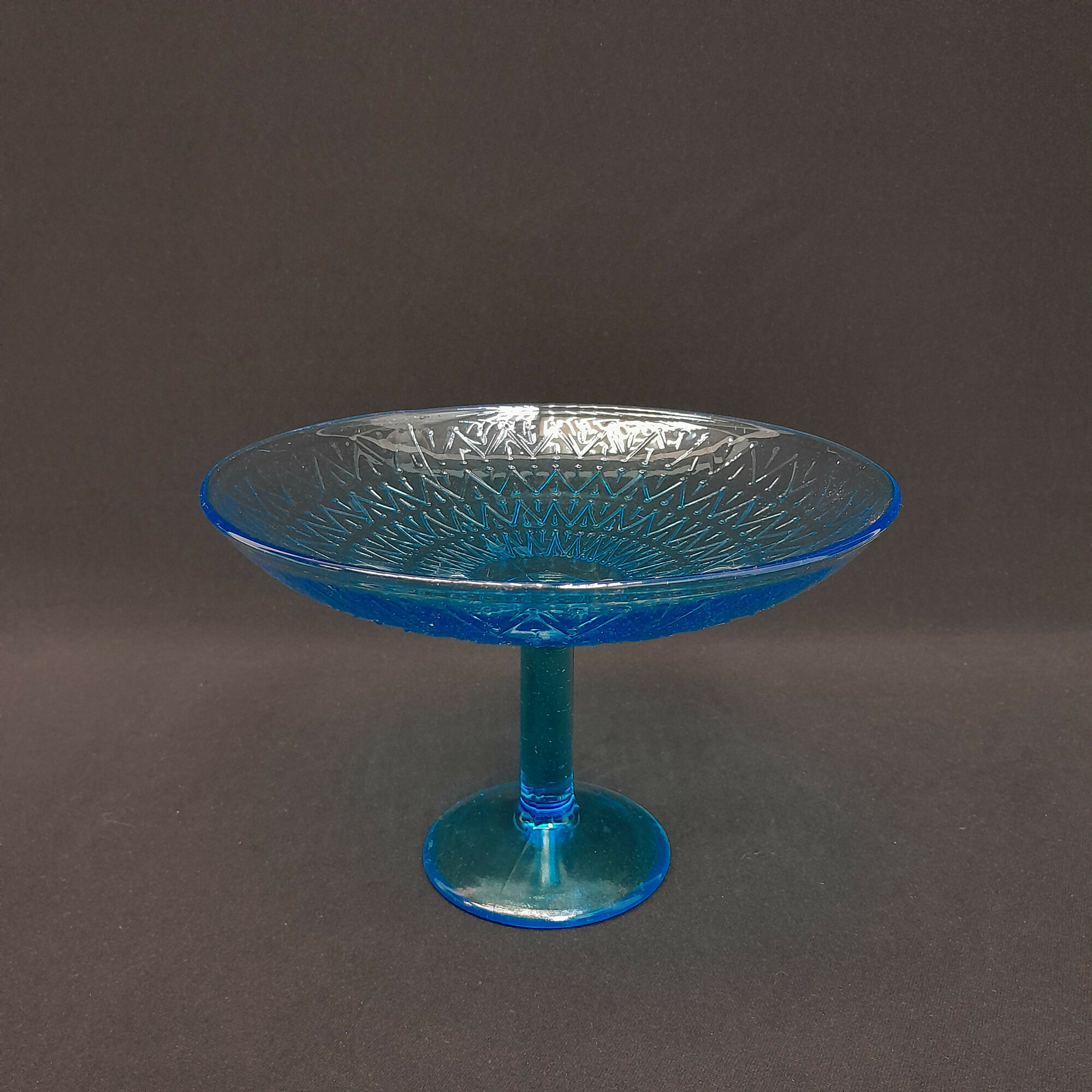 Винтажная ваза - фруктовница на ножке 14 см цветное стекло СССР