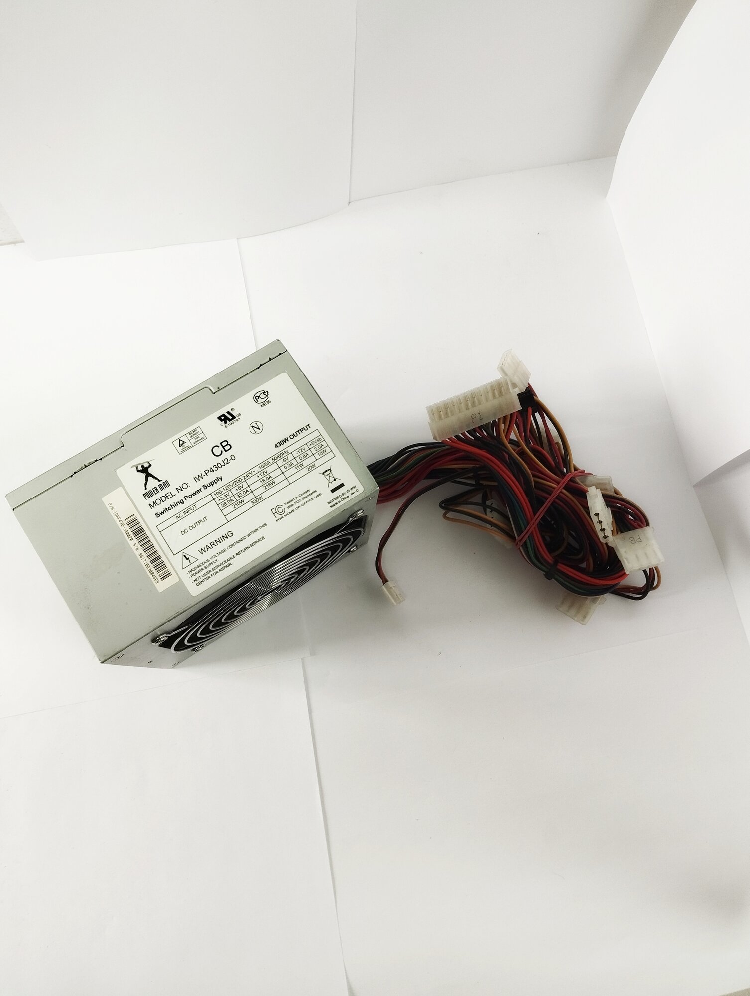 Блок питания IN WIN IW-P430J2-0 430W 24+4pin