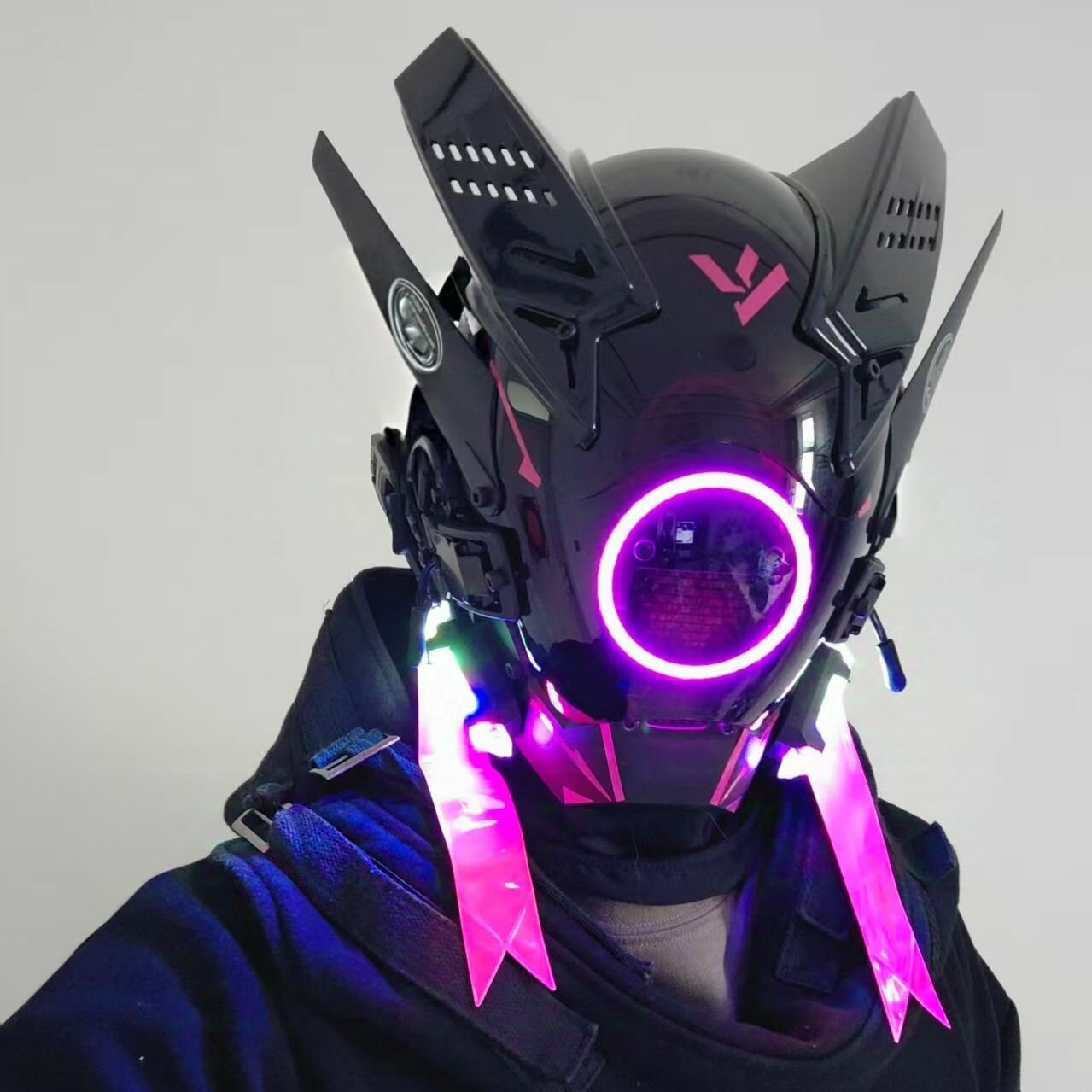 CyberMask-Pro Светодиодная маска в стиле киберпанк с программируемым дисплеем и светящимися дредами для косплея
