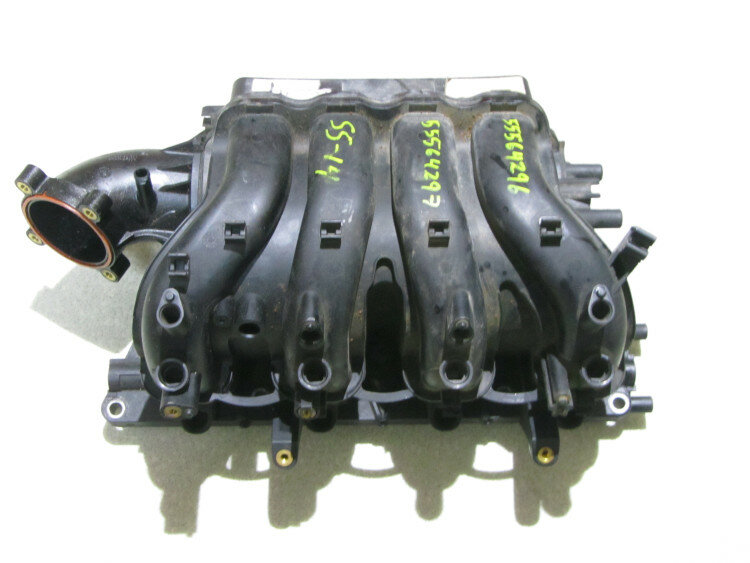 Коллектор вПускной 55564296 55564295 Шевроле Авео Т300 Круз 1.6 литра F16D4 Ecotec LXV
