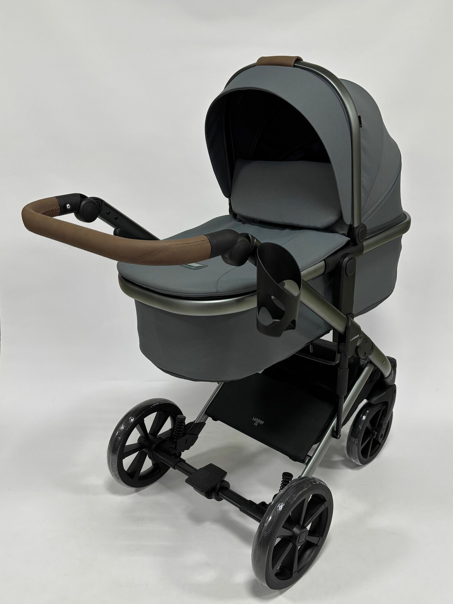Детская коляска 3 в 1 для новорожденных Luxmom 710