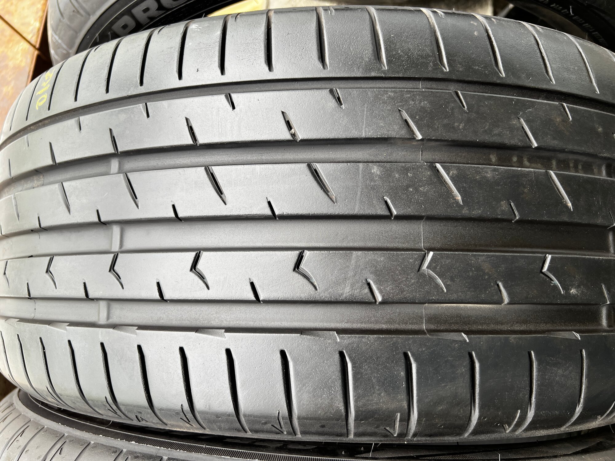 Toyo Proxes Sport 2 235/45 18