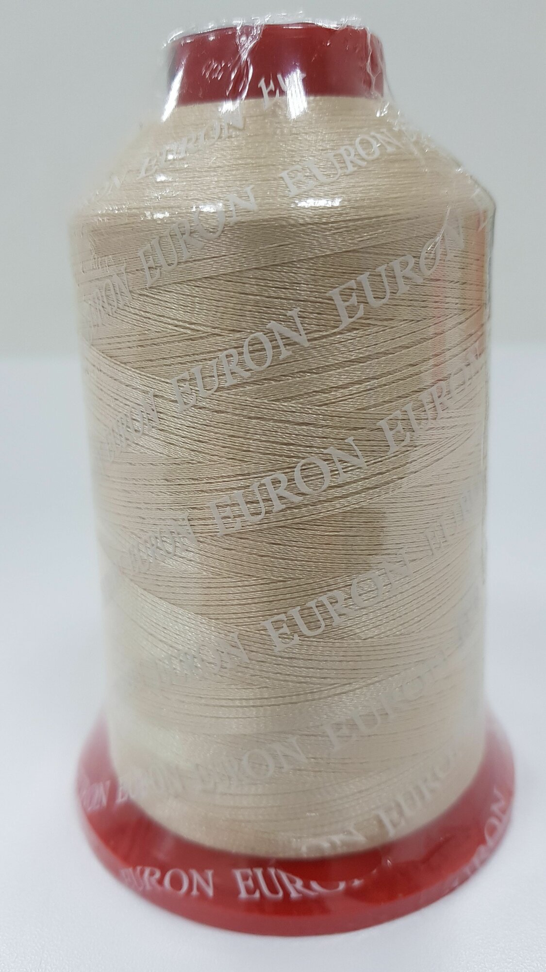 Нитки вышивальные Euron Р-130 №130 5000м, полиэстер, Цвет-1354 бежевый