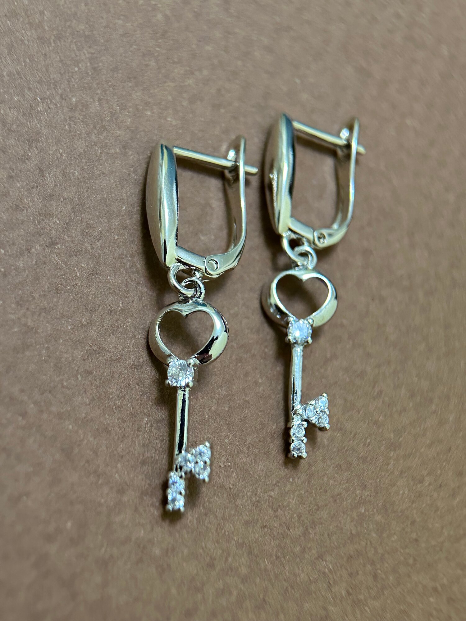 Серьги с подвесками