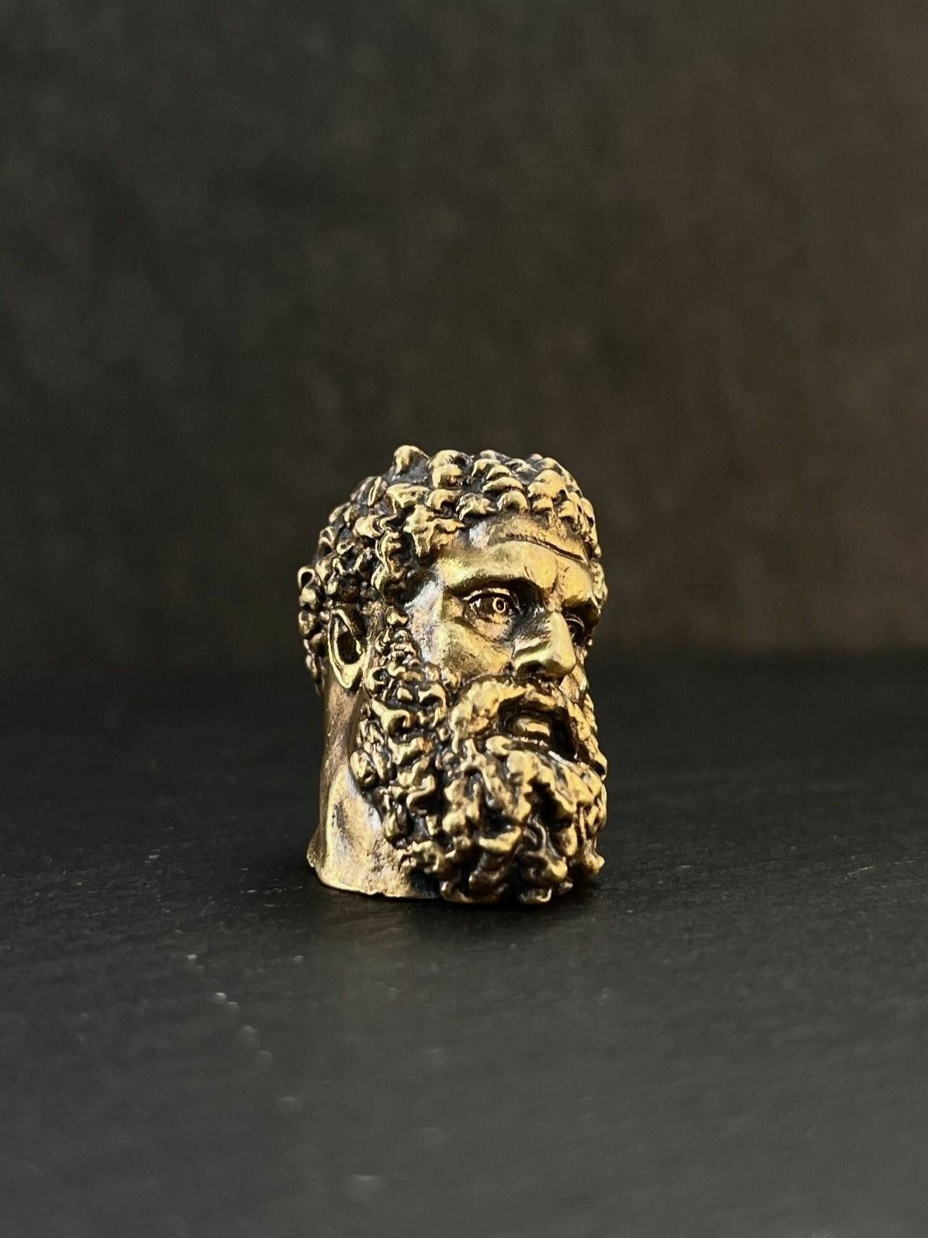 Бусина для темляка 'Геракл', латунь с чернением, 23 х10 мм авторская работа, коллекционный аксессуар