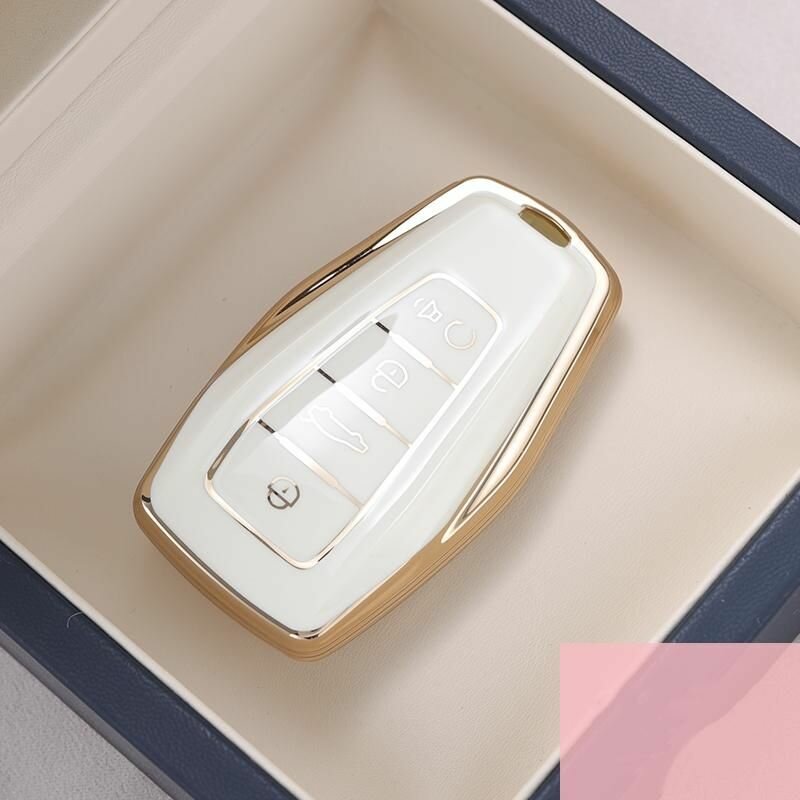 Чехол для автомобильного смарт ключа GEELY Coolray, Geometry С, Geometry A, Monjaro, OKAVANGO, Emgrand, CITYRAY, PREFACE (белый)