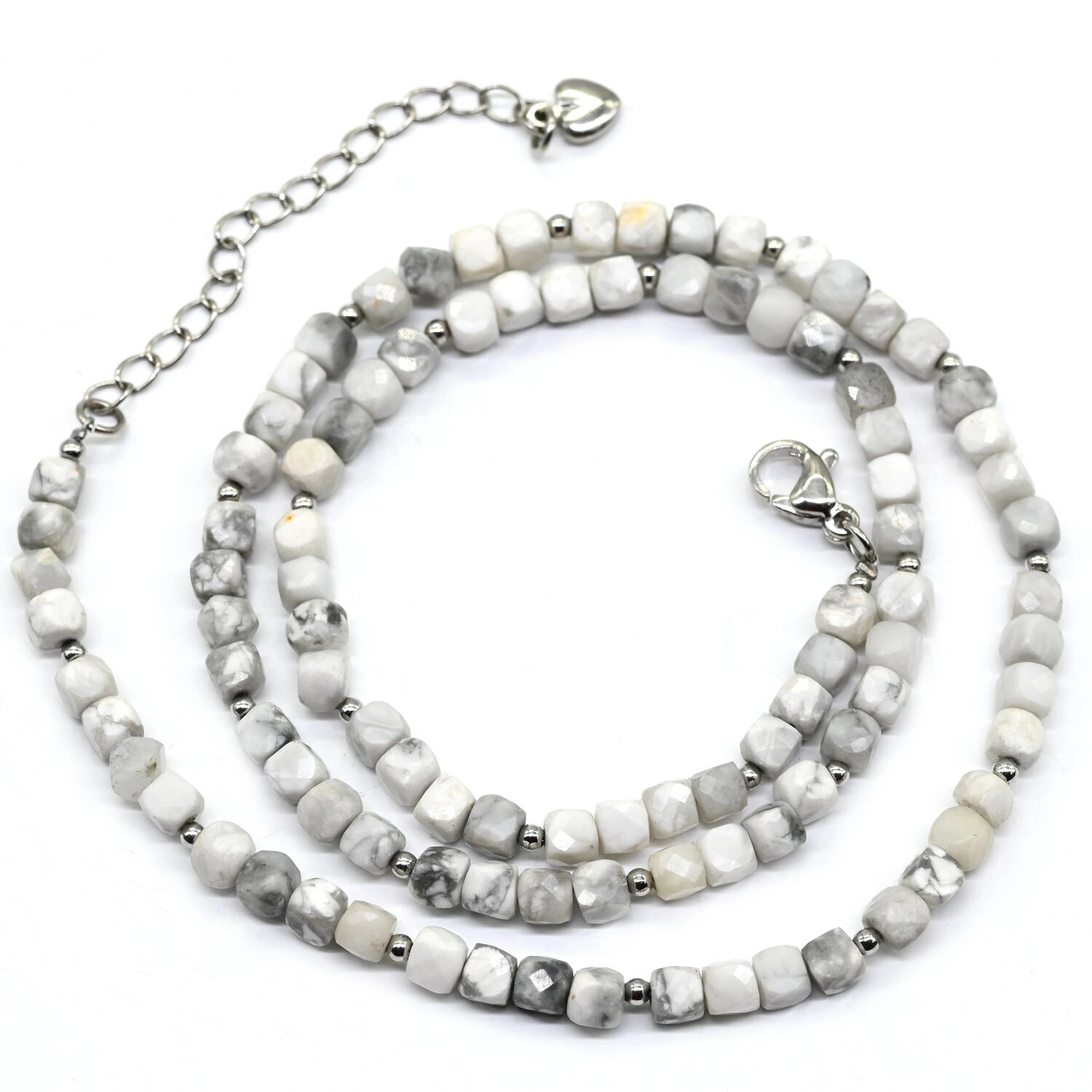 Бусы, кахолонг