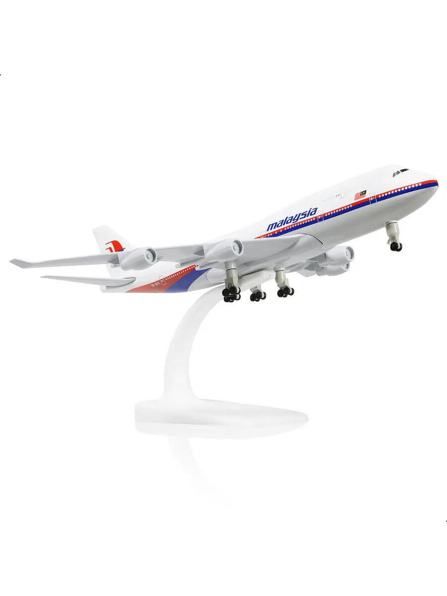 Коллекционная модель Boeing 747 Malaysia 1:300 дие-каст