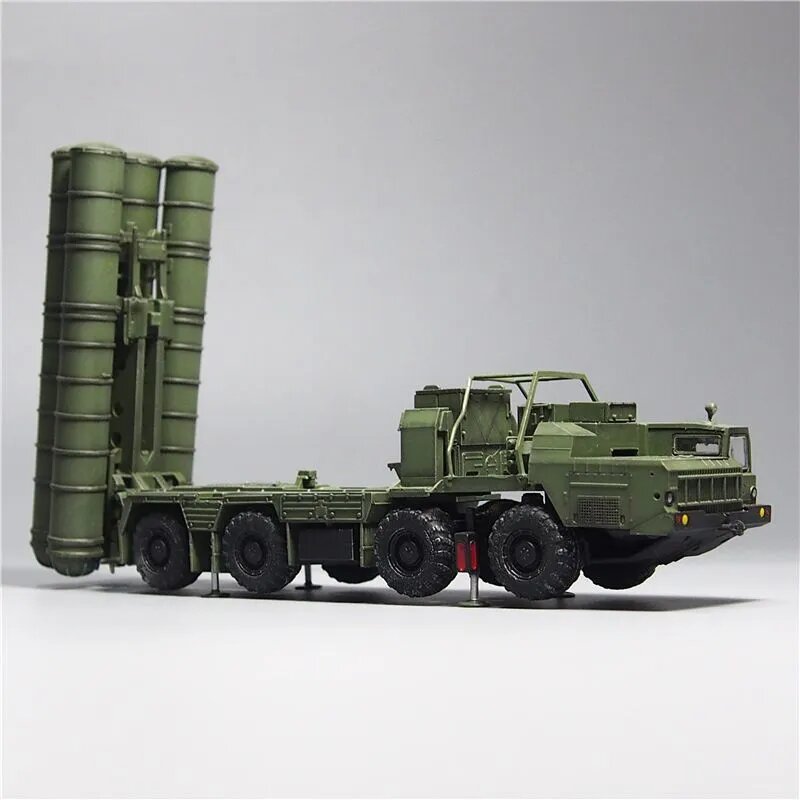 Сборная модель 1:72 Зенитный ракетный комплекс С-300, Россия. Зеленый
