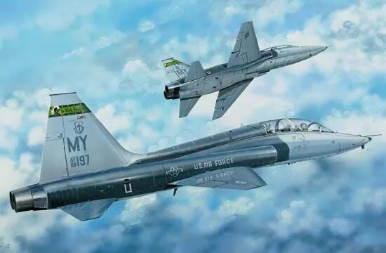 1/48 Американский учебно-тренировочный самолет T-38C Talon II Сборочная модель