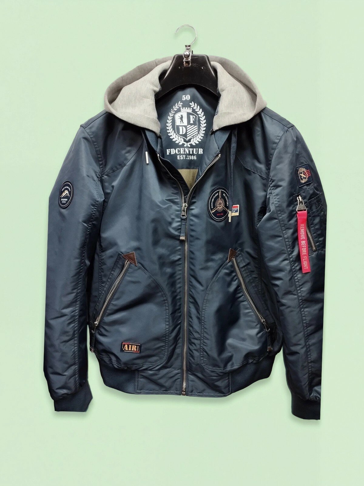 Бомбер бомбер