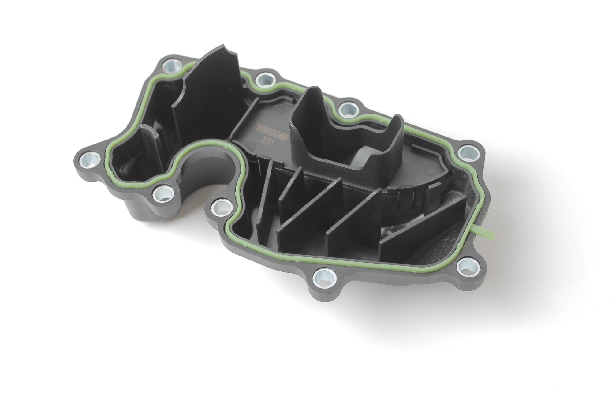 Маслоотделитель VOLKSWAGEN Passat B6/B7, Golf 5/6 SKODA Octavia A5, Superb 2