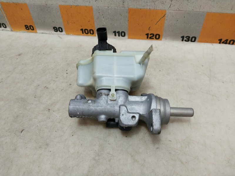 Б/У Цилиндр тормозной главный Volkswagen Jetta 2009 5, 1K2 495747 VAG арт. 1K1614019M