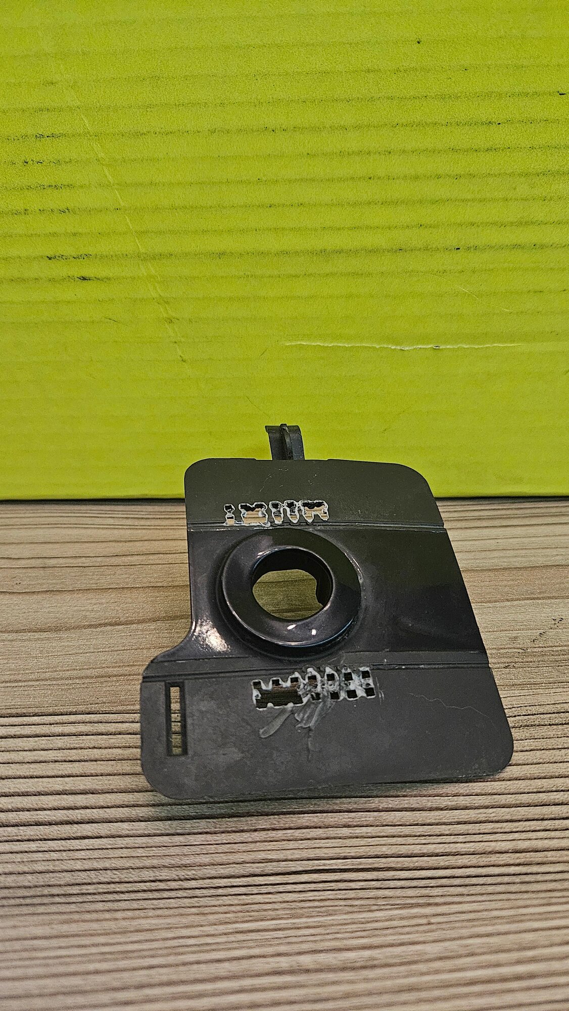 Кронштейн крепления датчика парковки задний левый BMW X6 E71