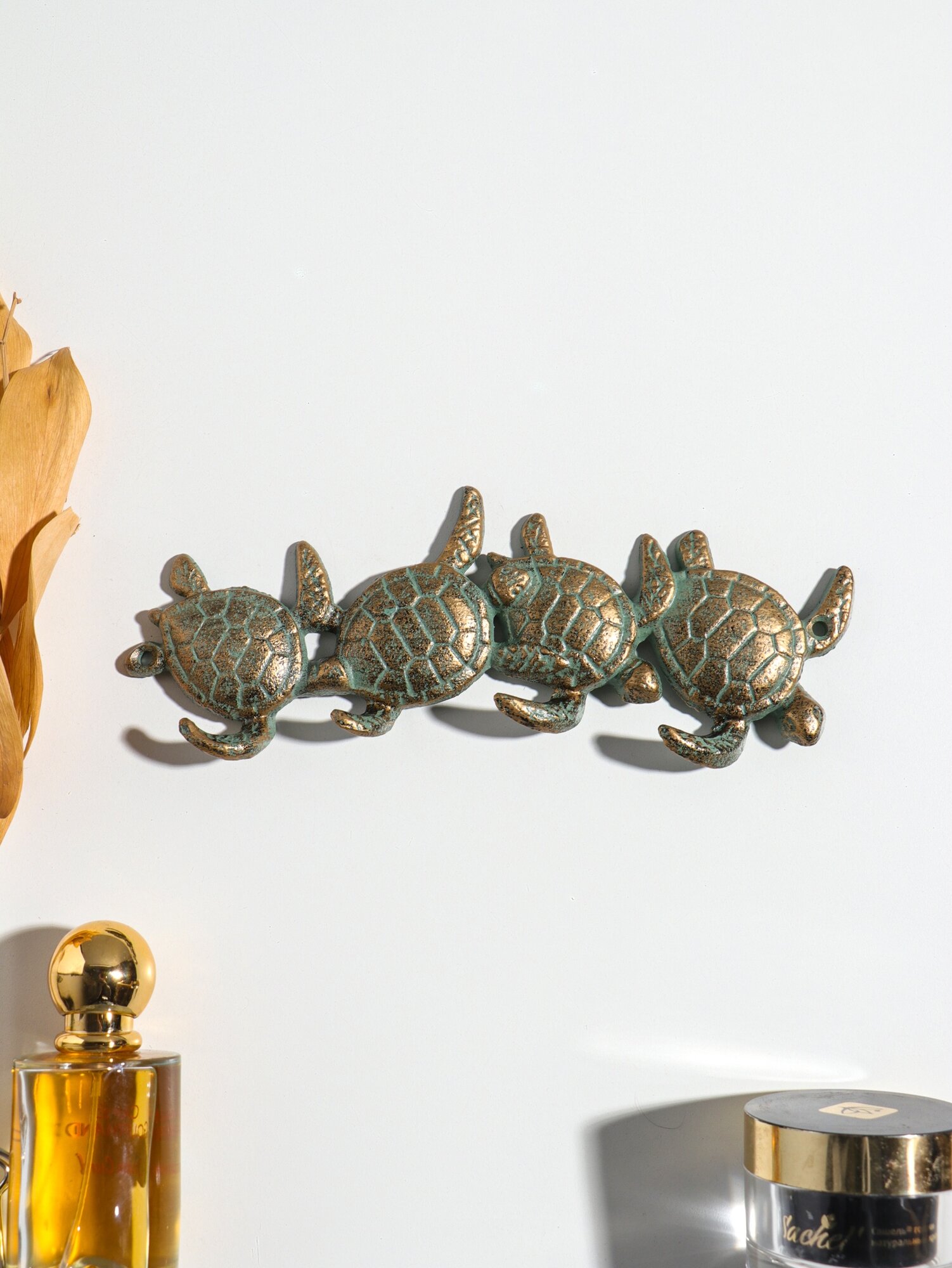 Крючки настенные «Четыре черепахи», ключница декоративная, чугун, 21.5×7×2 см