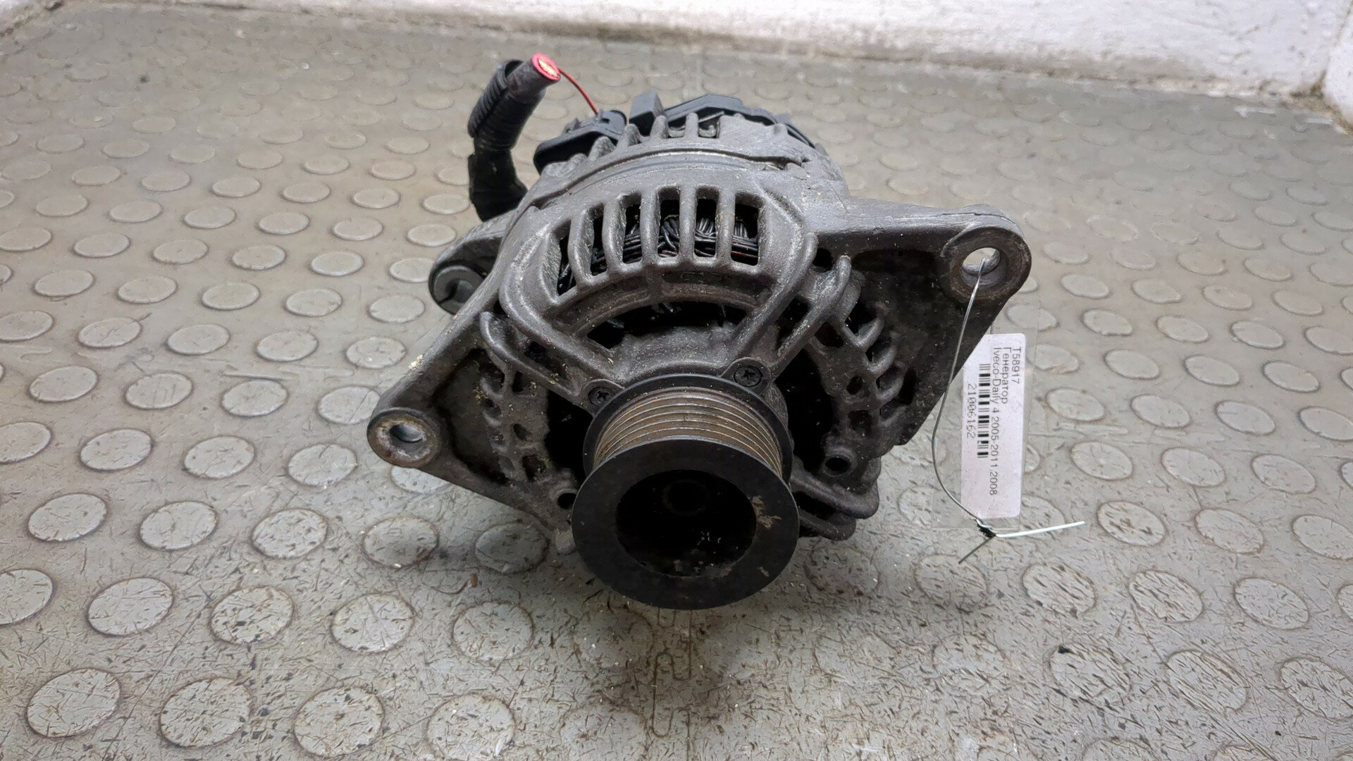 Генератор Iveco Daily 4 Б/У