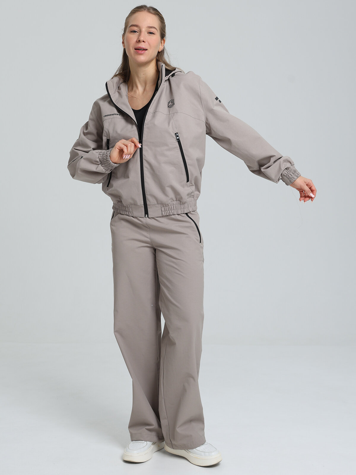 Костюм спортивный