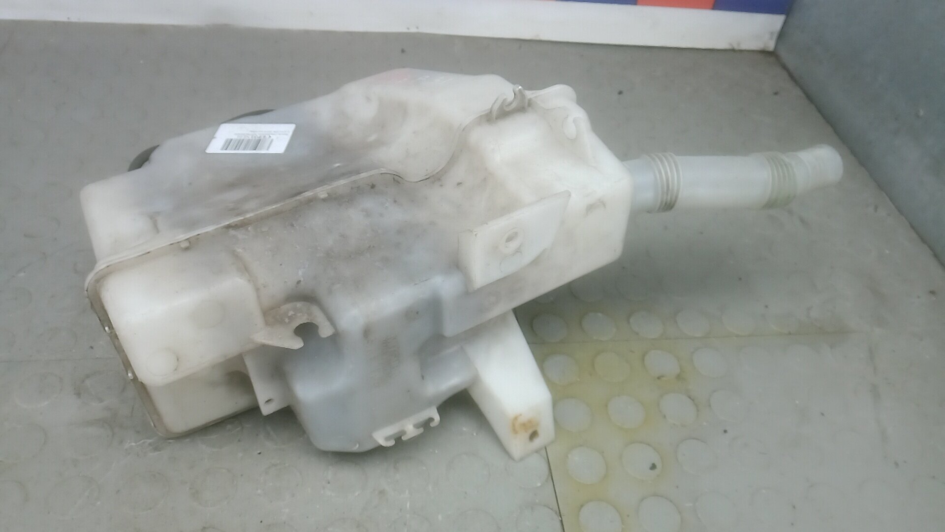 Бачок омывателя MITSUBISHI LANCER 10