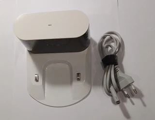 Док станция (зарядная база) + шнур зарядки робота пылесоса (Roborock E5)