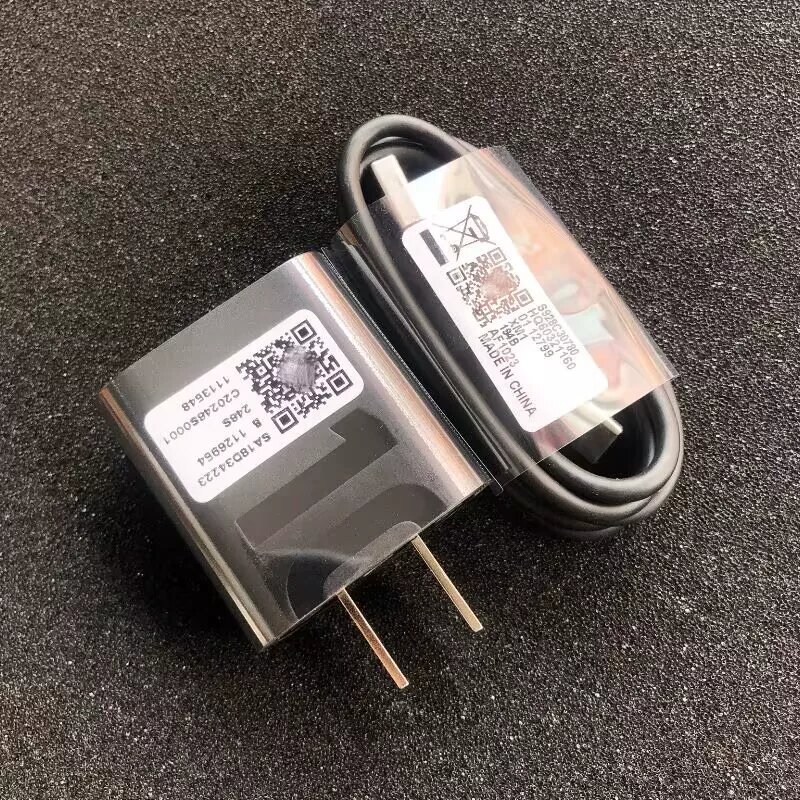 Набор быстрозарядного адаптера и USB-C кабеля для планшета Lenovo Zhaoyang K10, новый