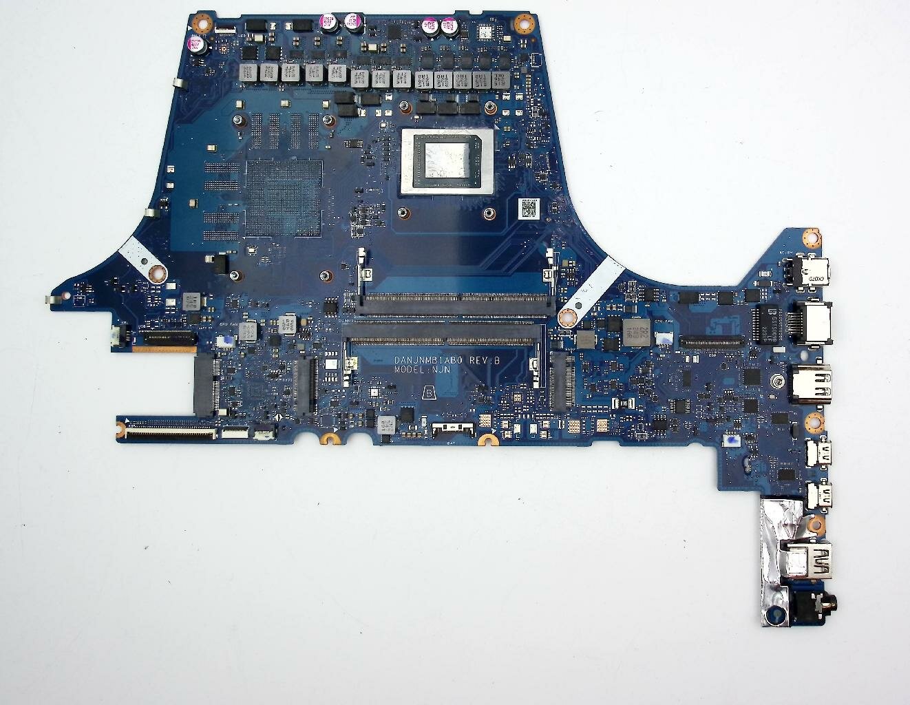 Материнская плата ASUS FA507RC донор процессора R7 6800H (041021)