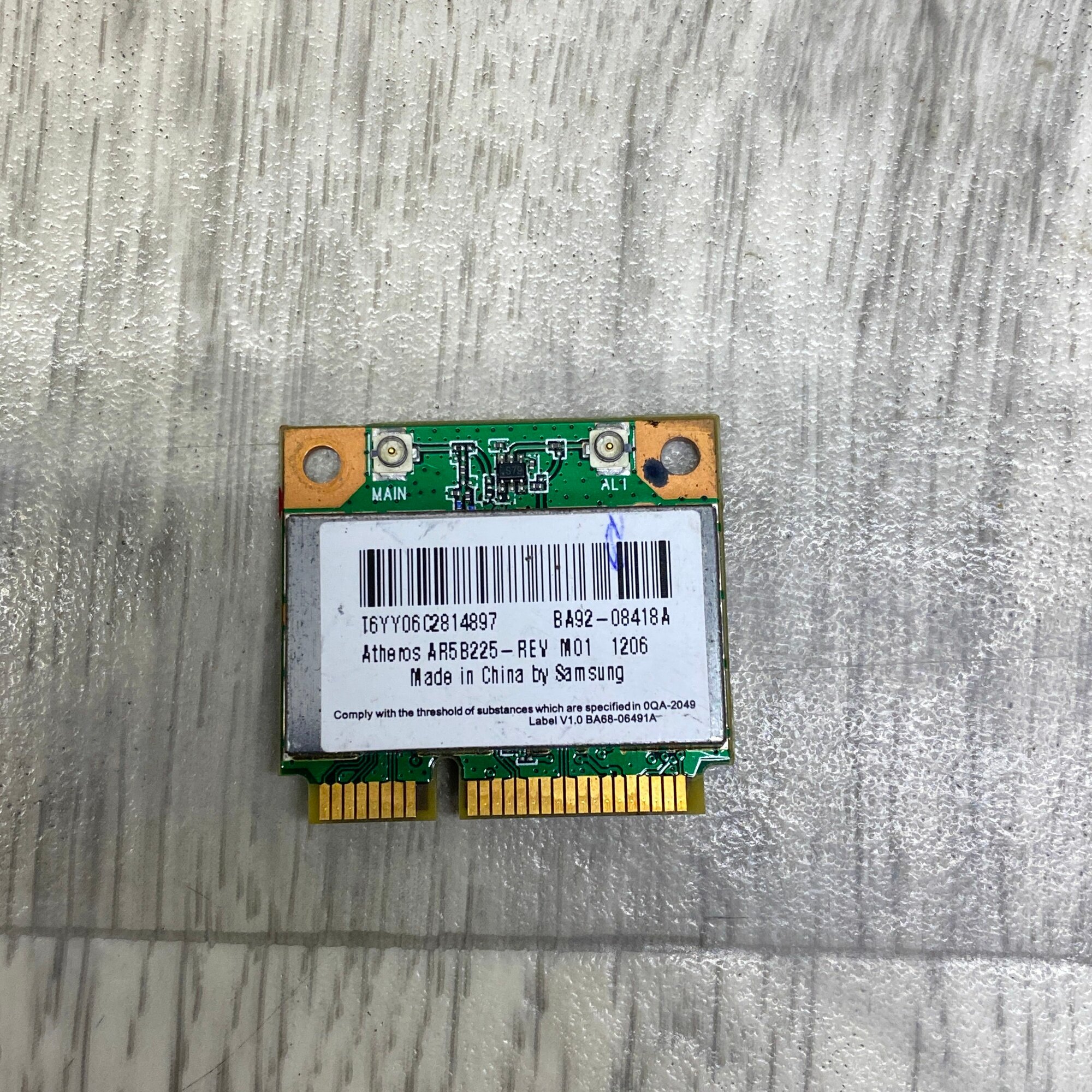 Модуль Wi-Fi Samsung NP300E5C