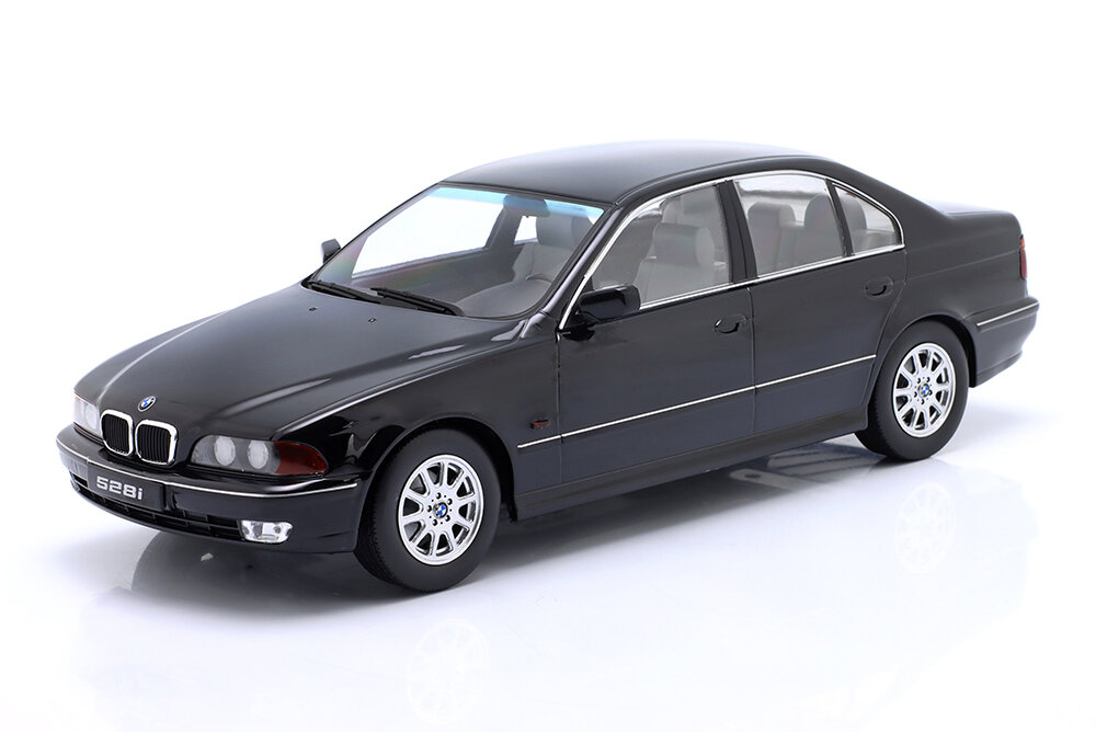 Модель коллекционная KK-SCALE Bmw E39 528I saloon 1995 black-metallic / бмв 5-Я серия черный