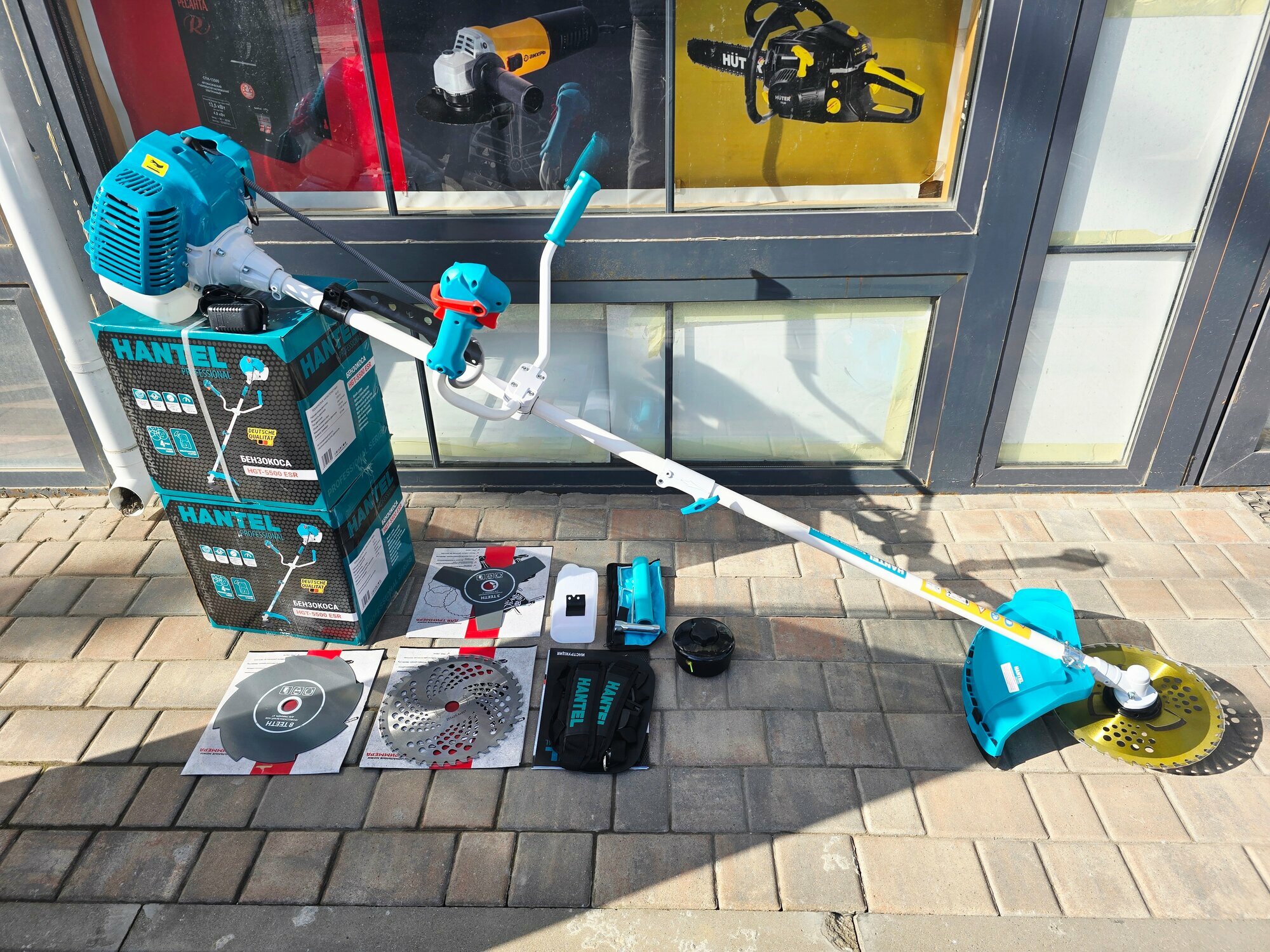 Триммер бензиновый с электростартером Hantel HGT-5500 ESR, разборная штанга 28мм, 43см3, 5500Вт, круиз контроль, 4 диска