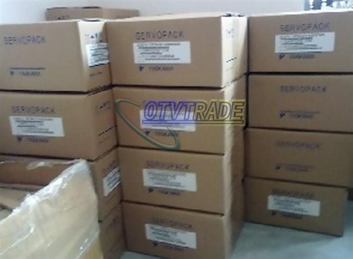 Модуль Yaskawa Servo Motor SGMPH-01AAE-YA34