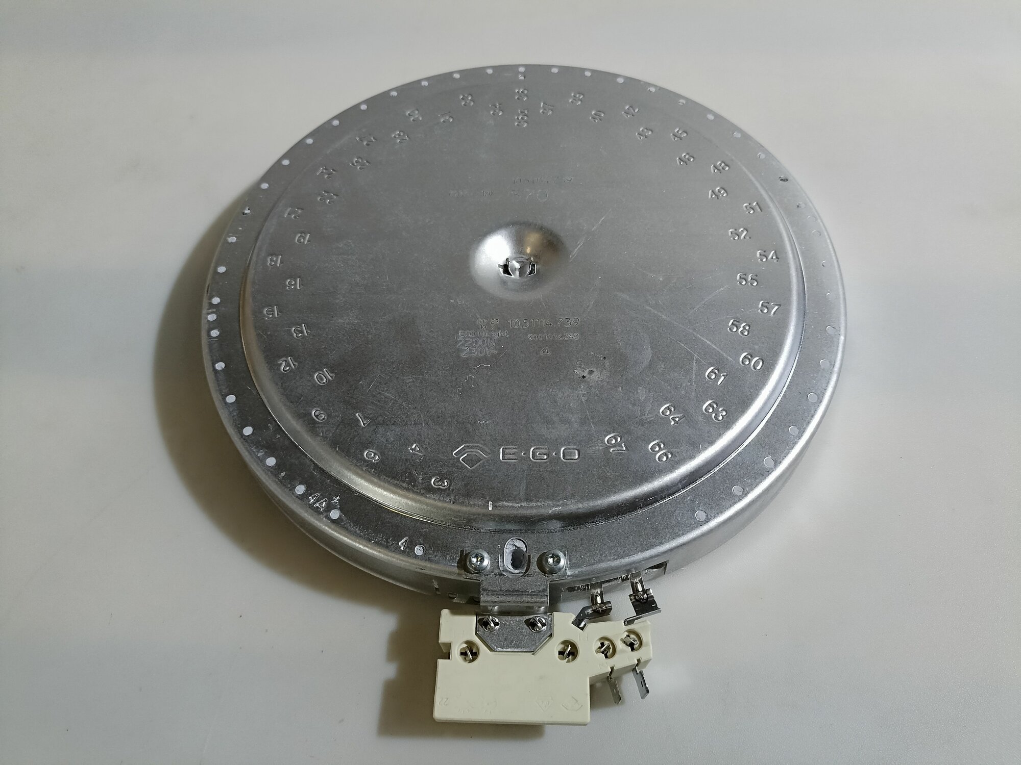 Конфорка большая, для варочной поверхности Bosch PKE611BA2E/01