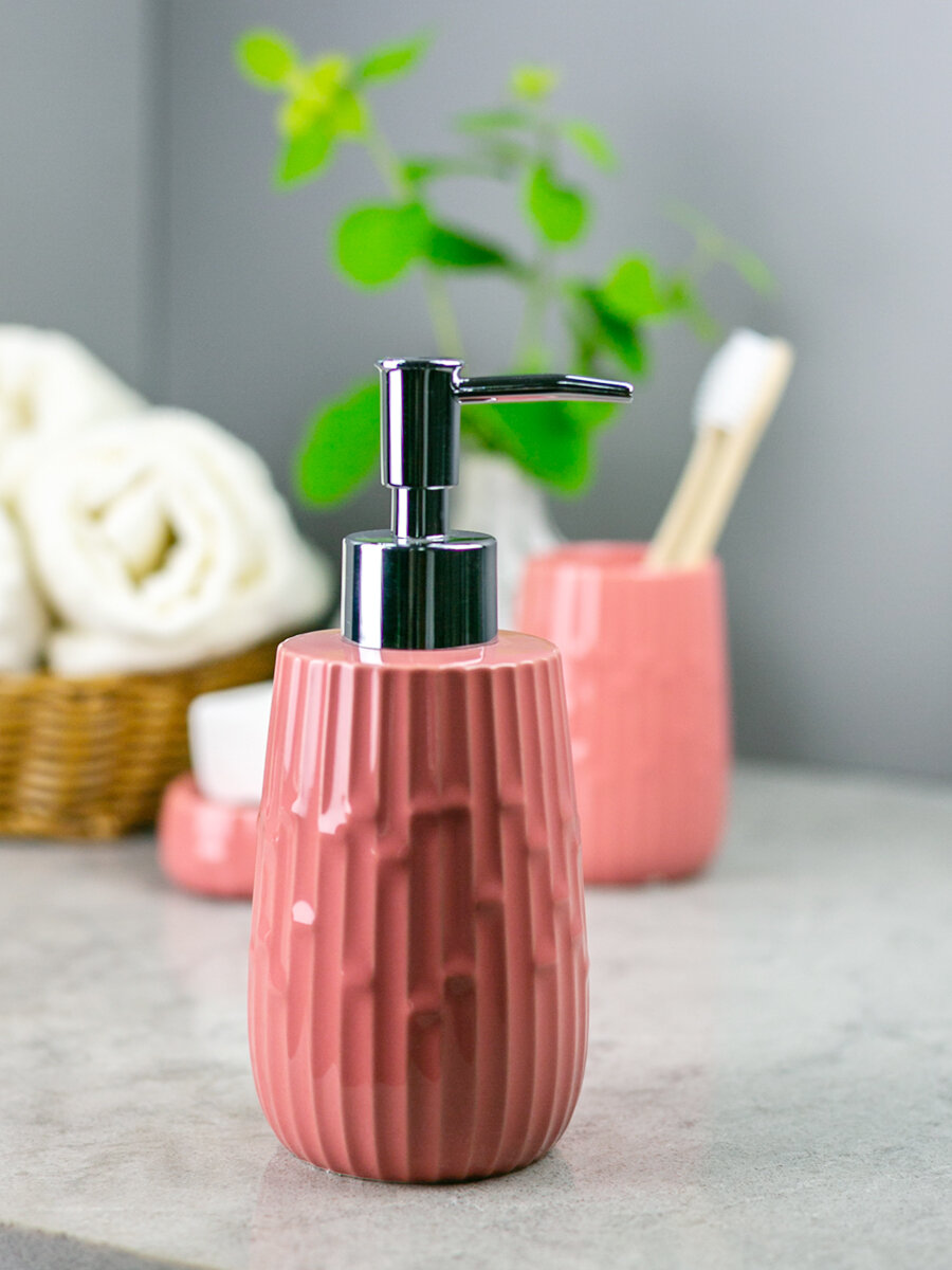 Дозатор для жидкого мыла Диспенсер BATH PLUS керамика механический SEGRETO