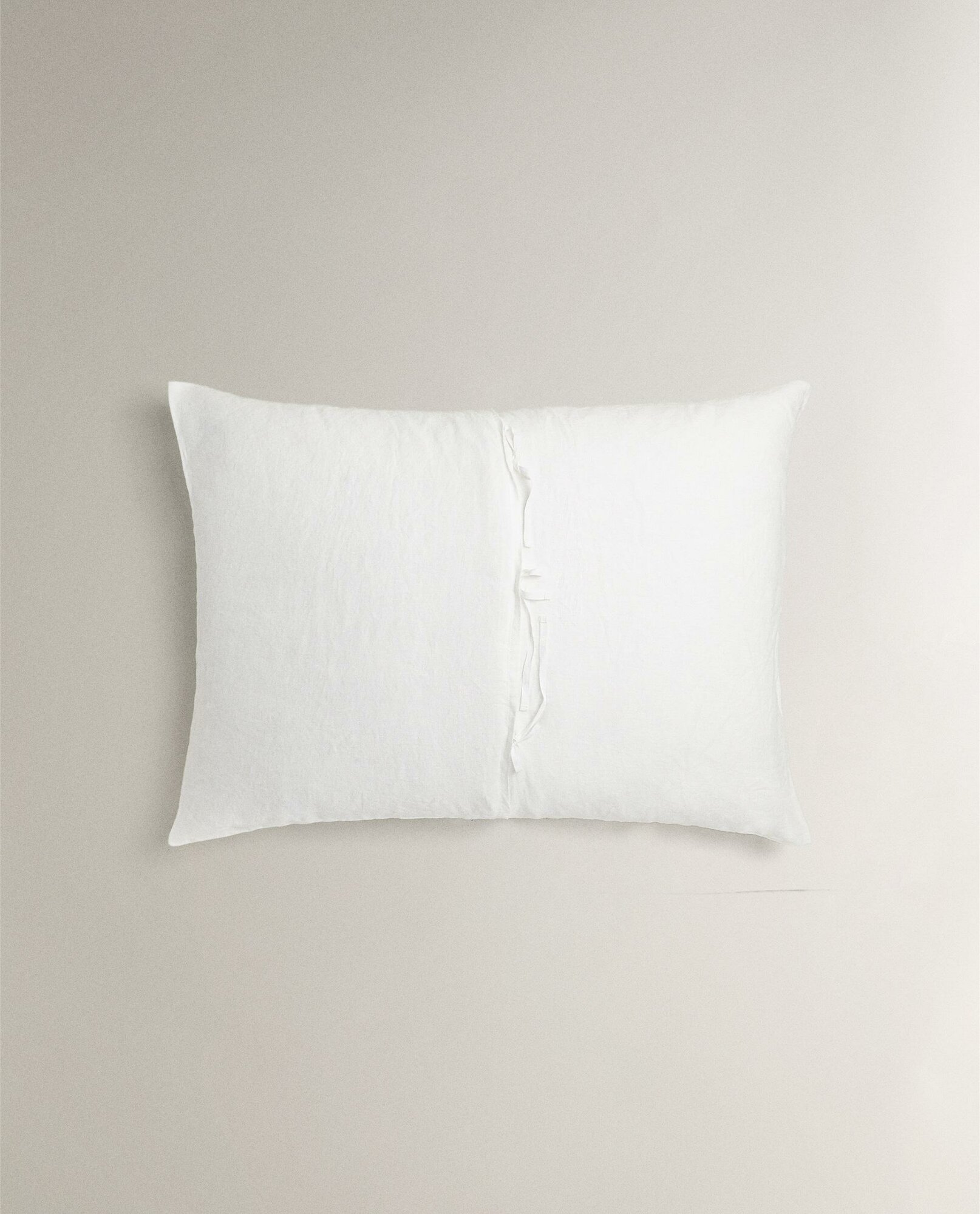 Наволочка XXL, 70 x 90 cm , white. Бренд - Zara Home