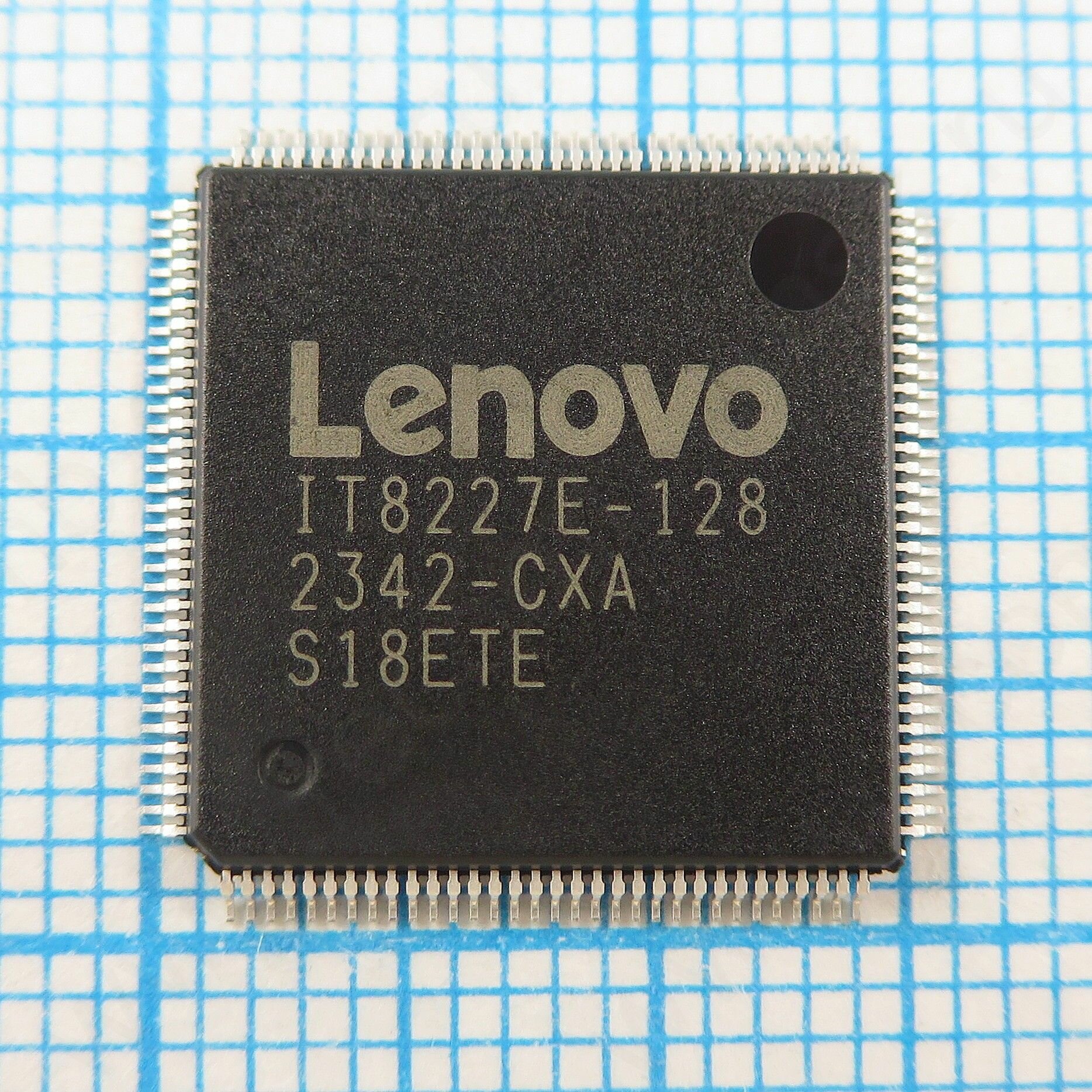 IT8227E-128 CXA IT8227E-128-CXA - Мультиконтроллер