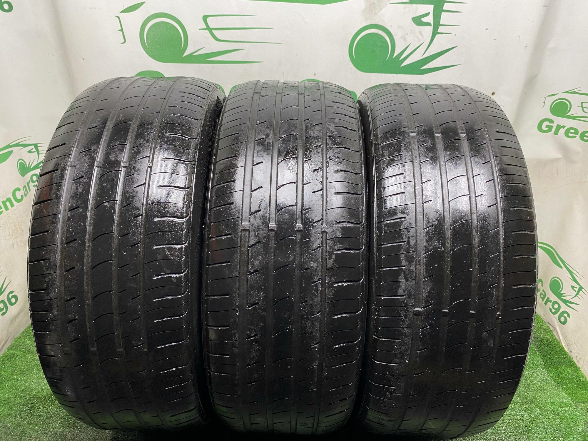 Летние шины Nexen N'Fera RU1 SUV 255/55 R19 38% износ IWY378363